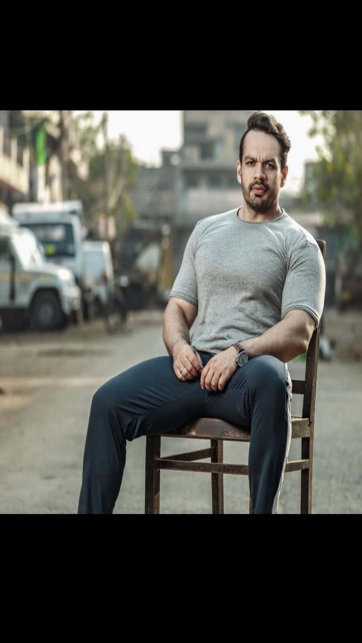 कितने टैलेंटेड हैं FLYING BEAST