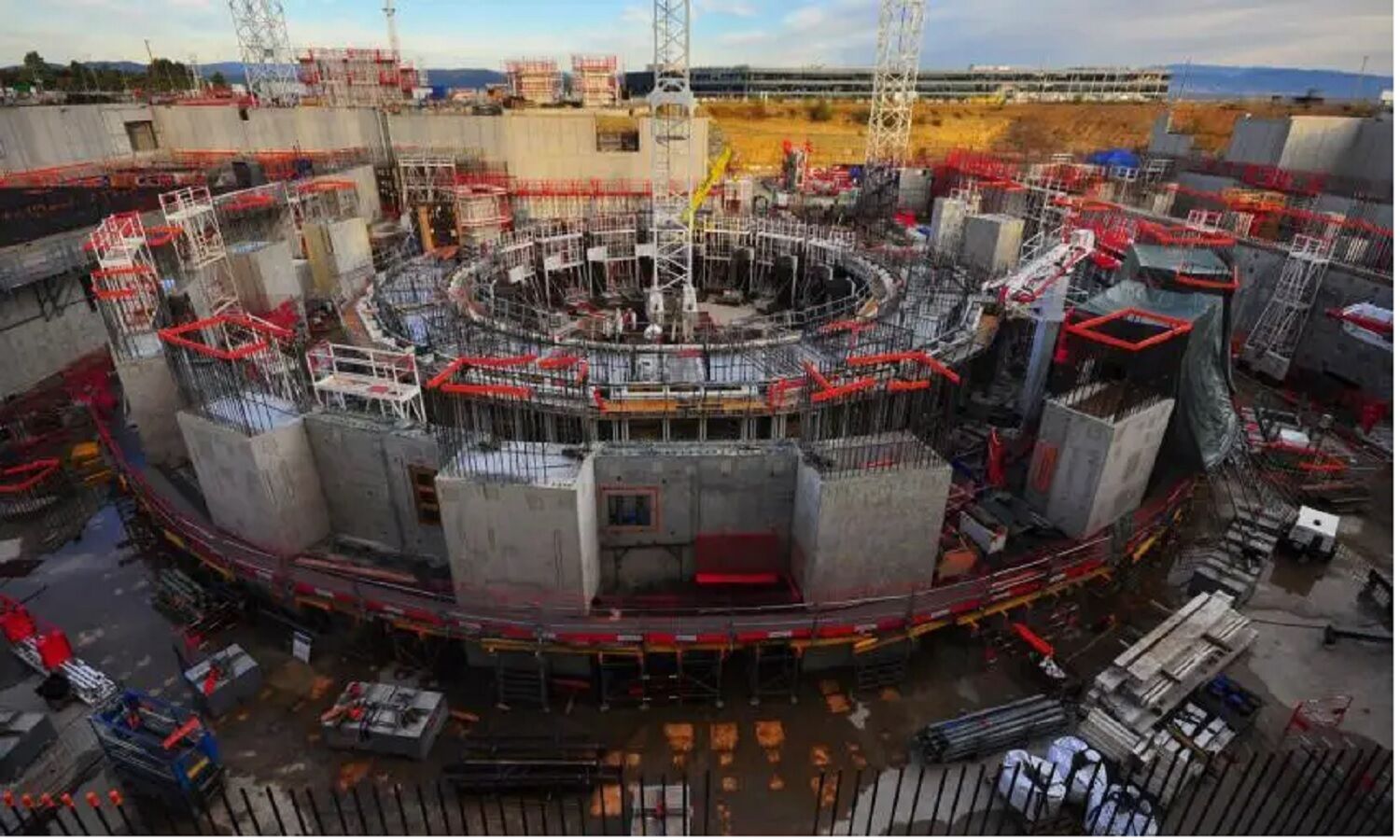 France Artificial Sun: चीन के बाद अब फ़्रांस अपना सूरज बना रहा, भारत ...