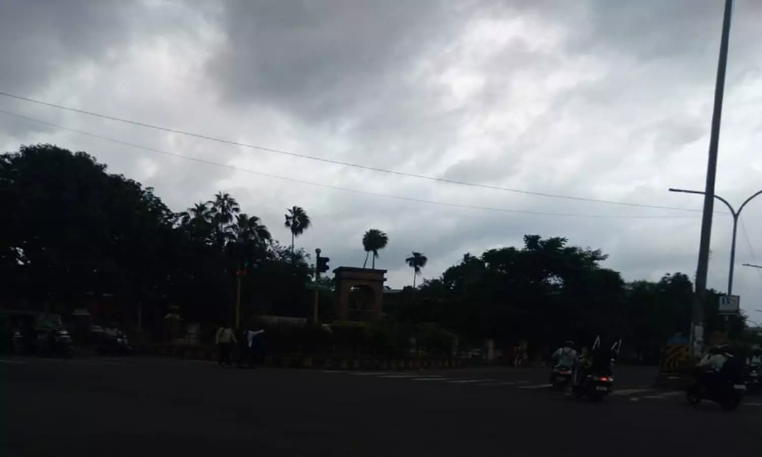 एमपी के इन 8 जिले और 4 संभागो में होगी जोरदार बारिश, फटाफट से करें चेक ...