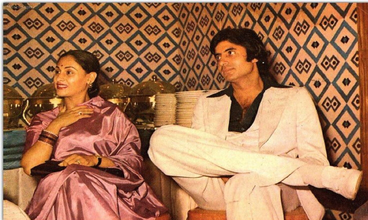 Amitabh Bachchan : फिल्म जगत के महानायक अमिताभ बच्चन के दिल में बसा है ...